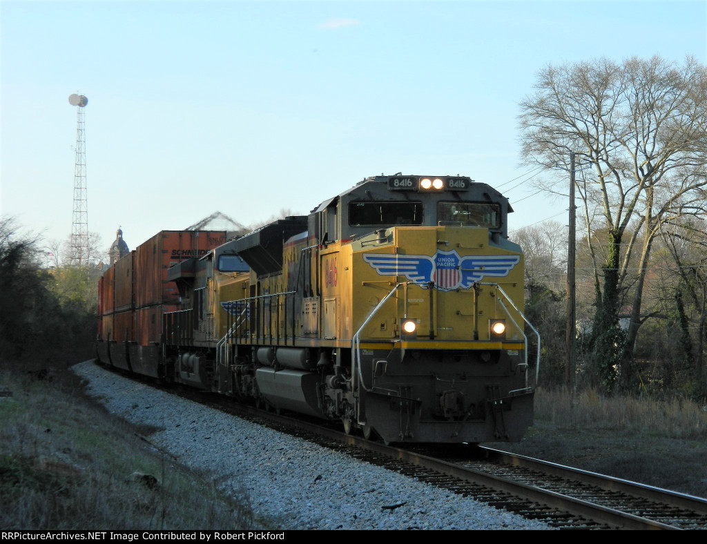 UP 8416 (SD70ACe) 7512 (AC45CCTE)